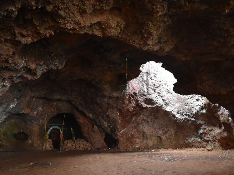 Balda Cave Waterfall Koraput – History, Timings & How to Reach