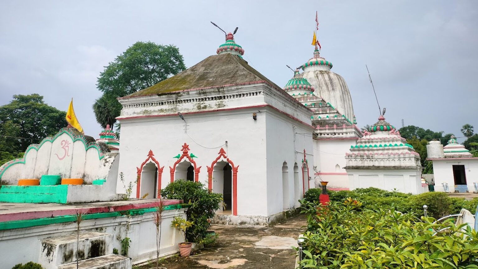 Ladukeswar Ladu Baba Temple, Sarankul, Nayagarh, Odisha - Orissa Tours