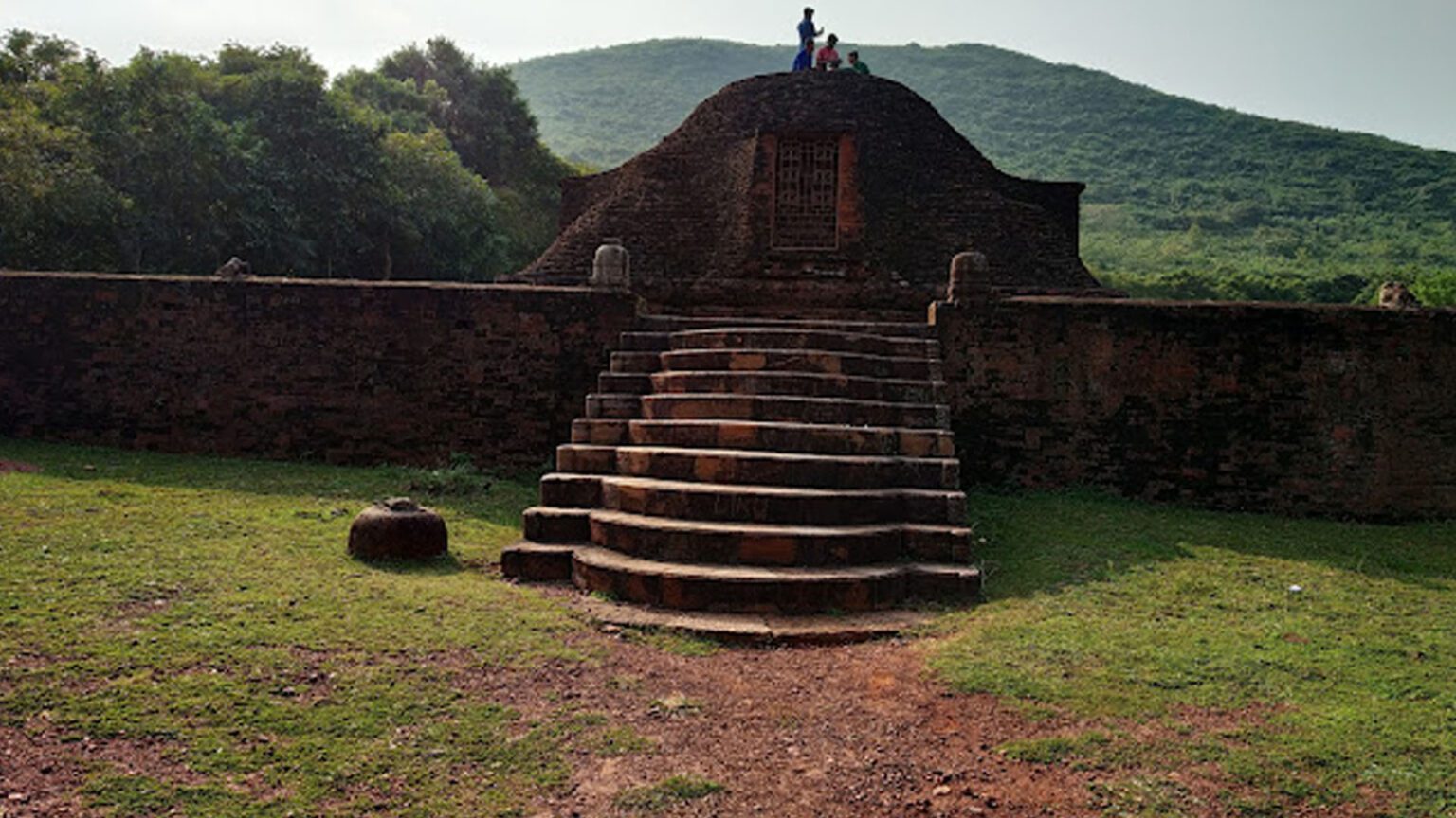 Barabati Fort, Cuttack, Odisha - Orissa Tours